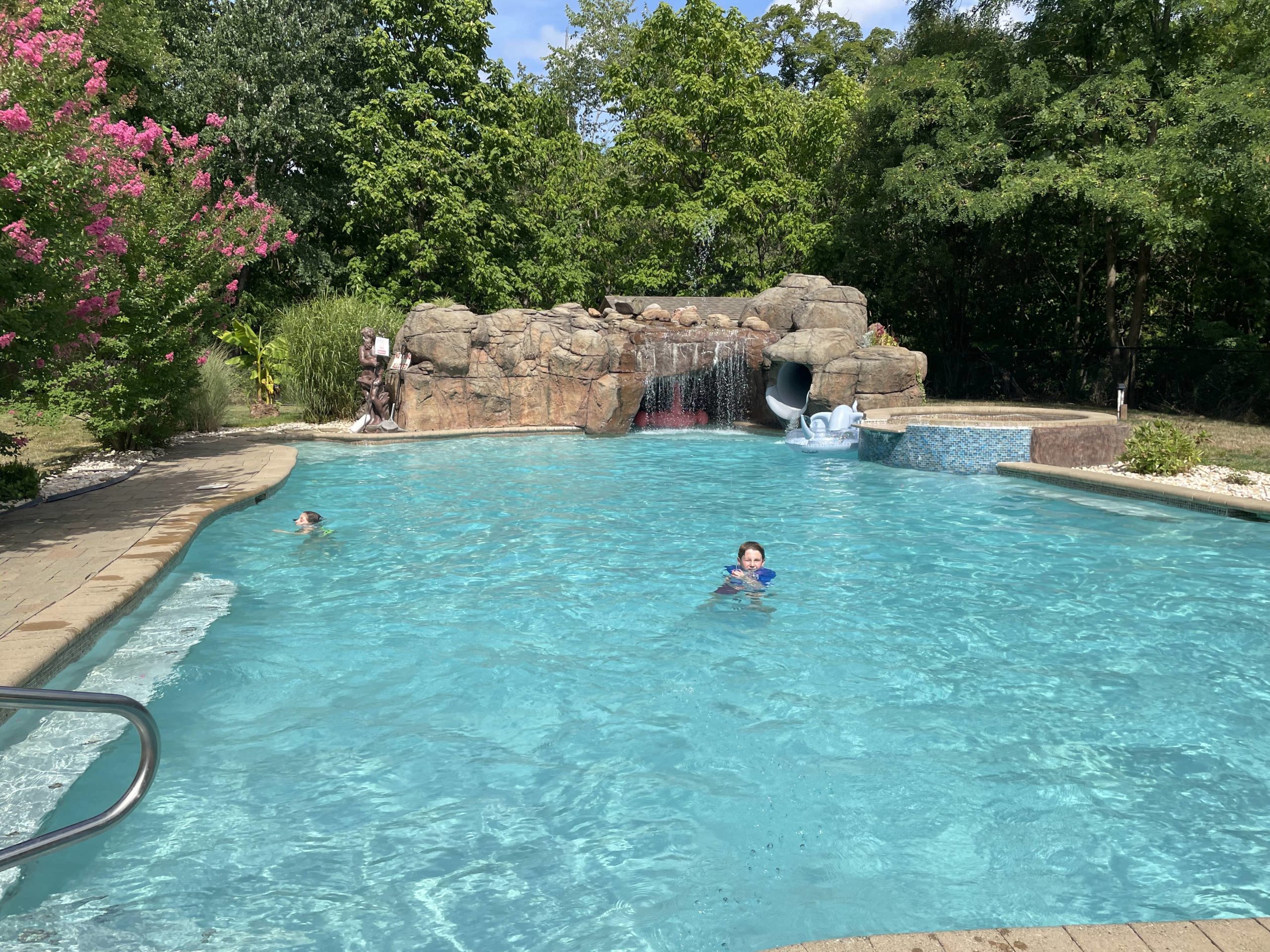 We Tried Swimply, the Airbnb of Swimming Pools - NJ Family